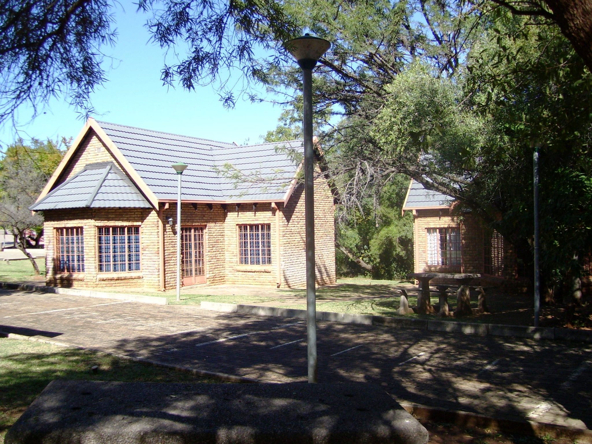 Thatchhaven Lodge – Thatchhaven Lodge